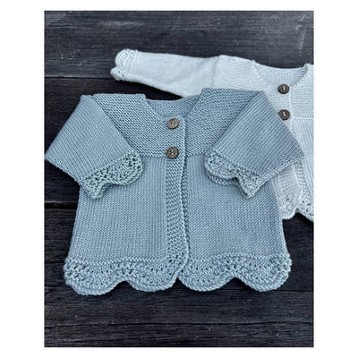 Knitting Patterns: Modern Patterns for All Styles & Ages